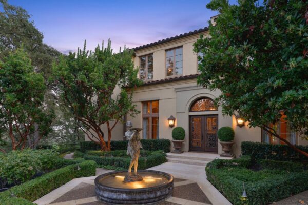 Enjoy the Utmost Luxury From This Estate in CA's Alamo with ...