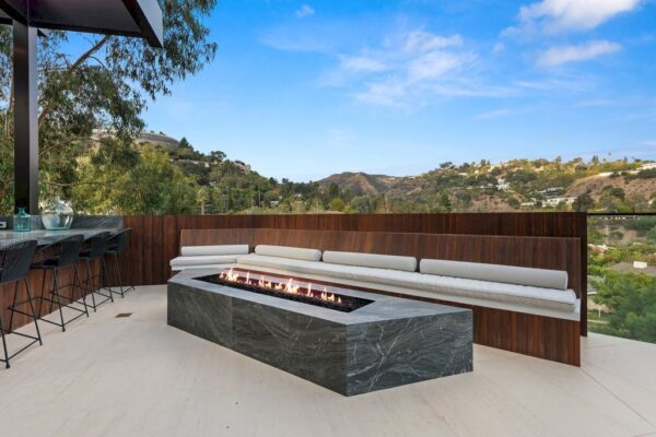 Stunning Brand-new Beverly Hills Mansion Designed by Paul McClean with ...