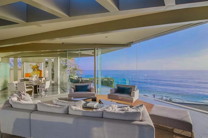 Crescent House is a One-of-a-kind Architectural Masterpiece was Created ...