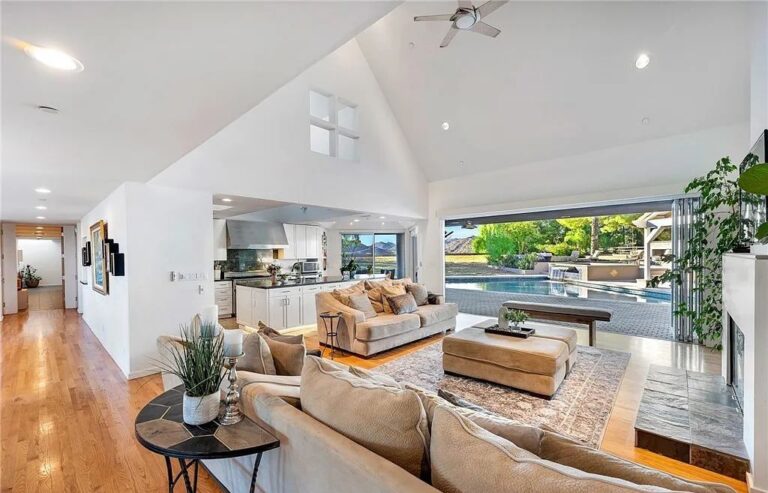 This Stunning Home is a True Masterpiece Situated on Approx 2 FLAT ...