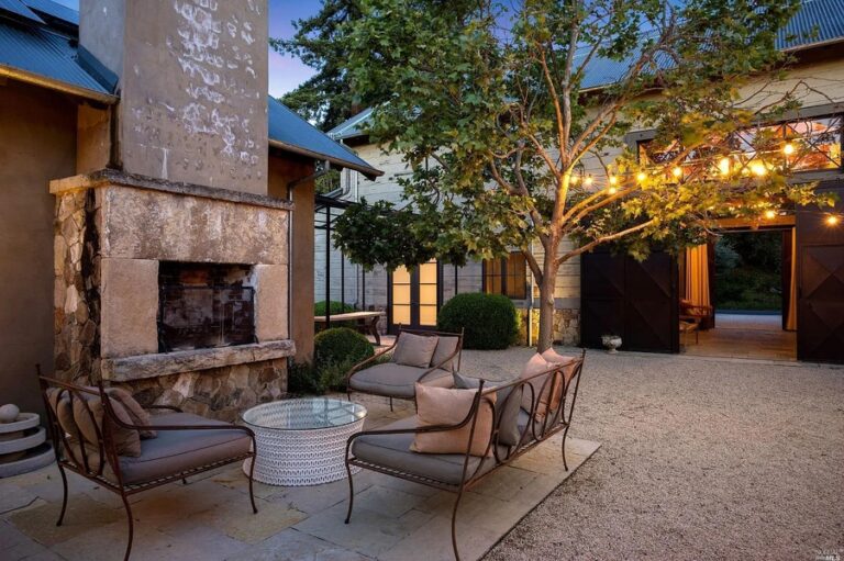 This Chic and Stylish Wine Country Compound is Nestled in Napa Valley's ...