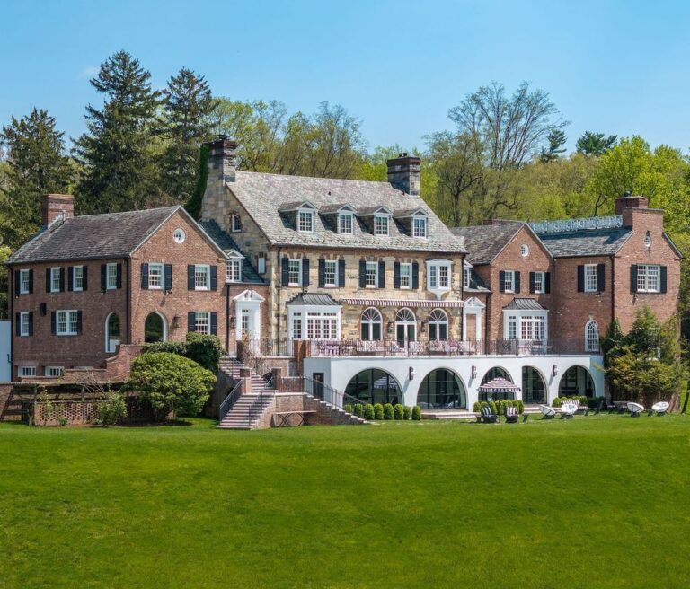 Catherine Zeta-Jones and Michael Douglas are listing their NY ...