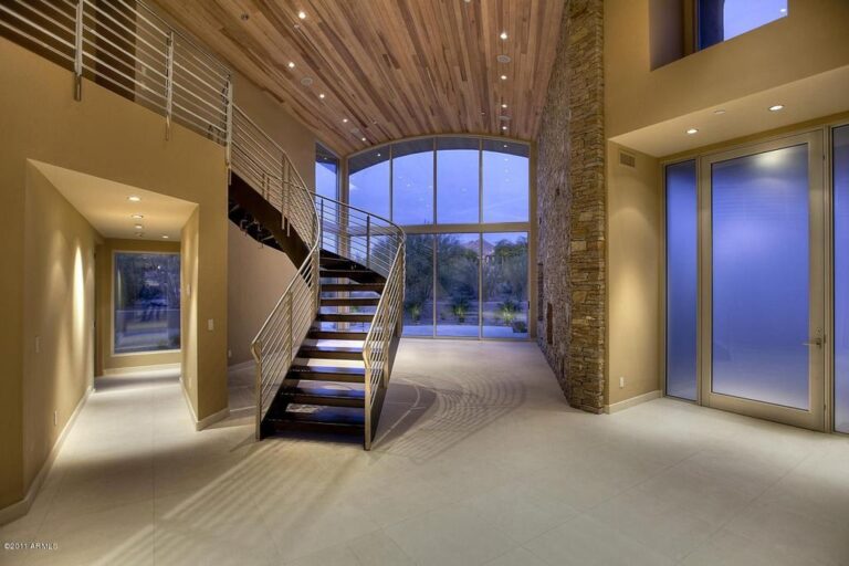 Inside NFL Star Terrell Suggs’ Spectacular 1.63-Acre Arizona Estate