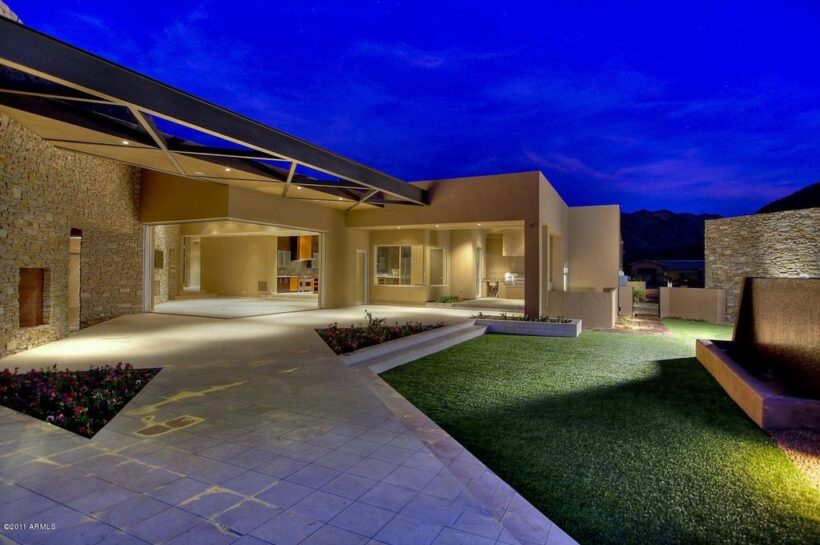 Inside NFL Star Terrell Suggs’ Spectacular 1.63-Acre Arizona Estate