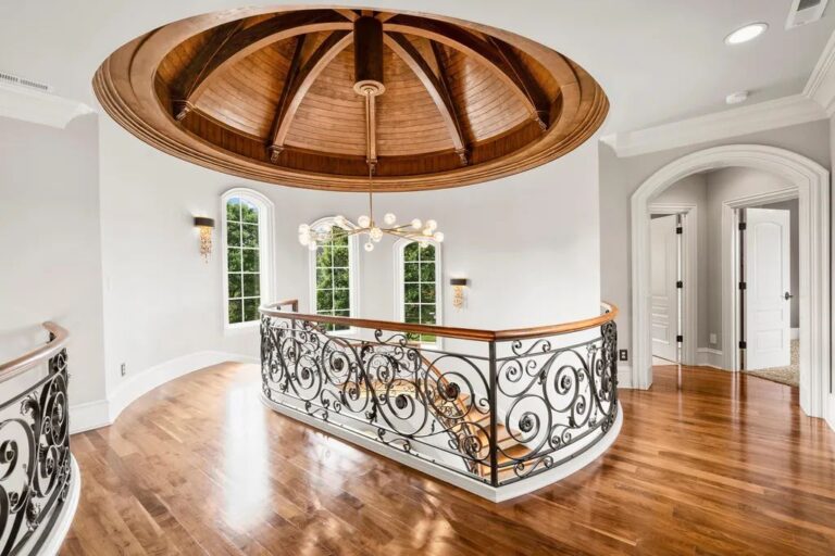 Kyle Busch's Lake Norman Mansion: A NASCAR Champion's Spectacular Retreat