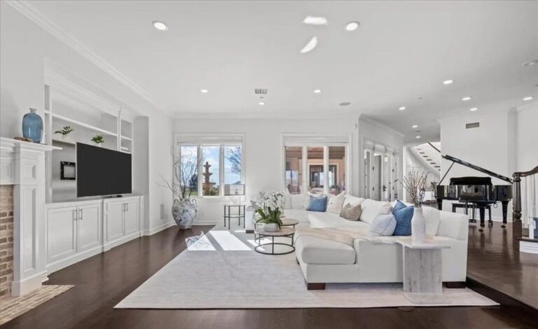 "Apollo 13" Actor Gary Sinise Sold His Santa Rosa Valley Estate
