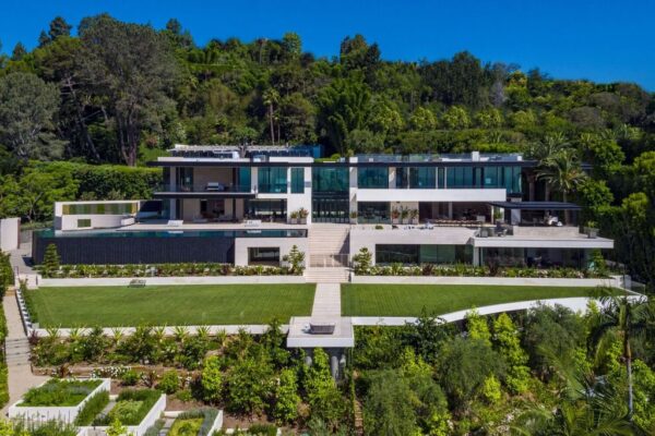 Inside Beyoncé and Jay-Z’s $88M Bel-Air Mansion