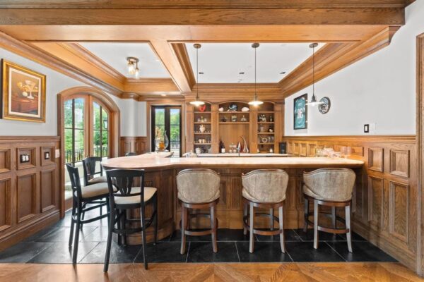 Calvin and Orsula Knowlton’s New Jersey Mansion Hits Auction at $10 Million
