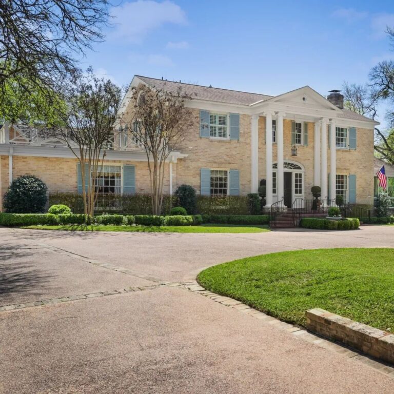 Inside Emma Stone’s Luxurious $8M Austin Home