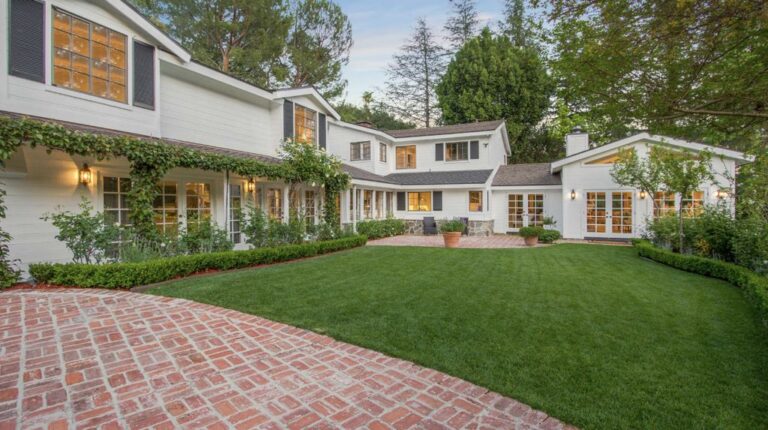 Timothée Chalamet’s $11 Million Beverly Hills Estate: A Luxurious ...