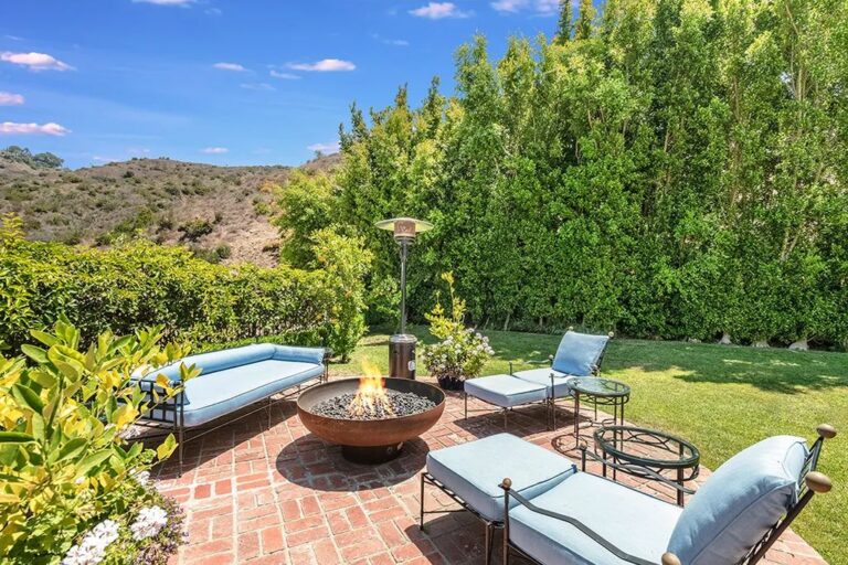 Magic Johnson’s $11.5 Million Mansion: A Look Inside