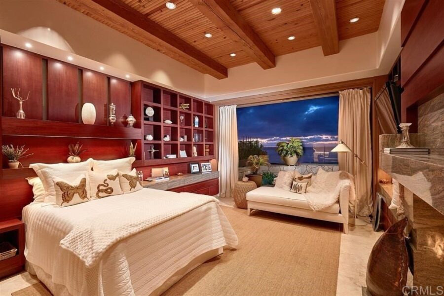 Inside Bill Gates’ $43 Million Del Mar Beach House in California