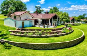 Inside Drake’s $15 Million Texas Ranch: A 313-Acre Private Oasis ...