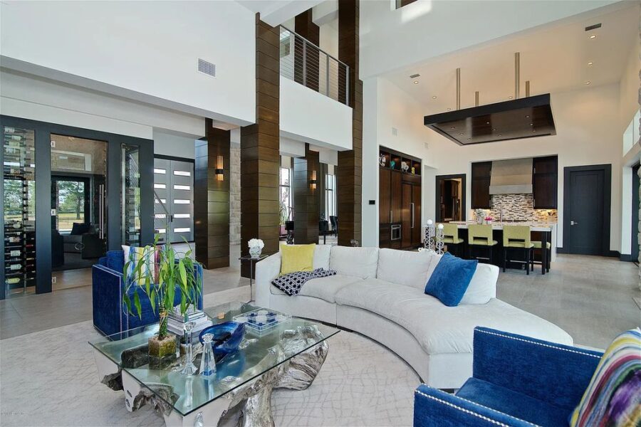 Tim Tebow’s $3 Million Jacksonville Home: Luxury Living in Glen Kernan