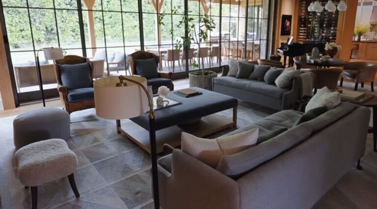 Inside Jennifer Garner’s $7.9 Million Brentwood Farmhouse: A Harmonious ...