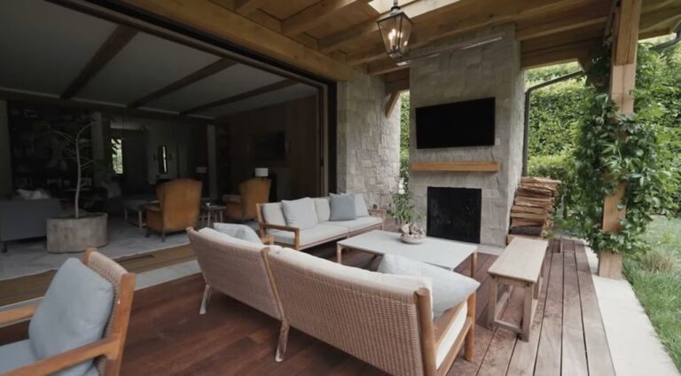 Inside Jennifer Garner’s $7.9 Million Brentwood Farmhouse: A Harmonious ...