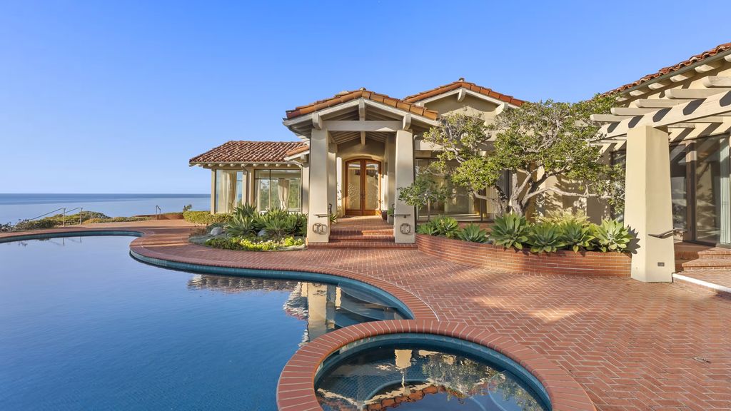 Dr. Seuss’s Legendary La Jolla Oceanfront Home Sells for $9 Million ...